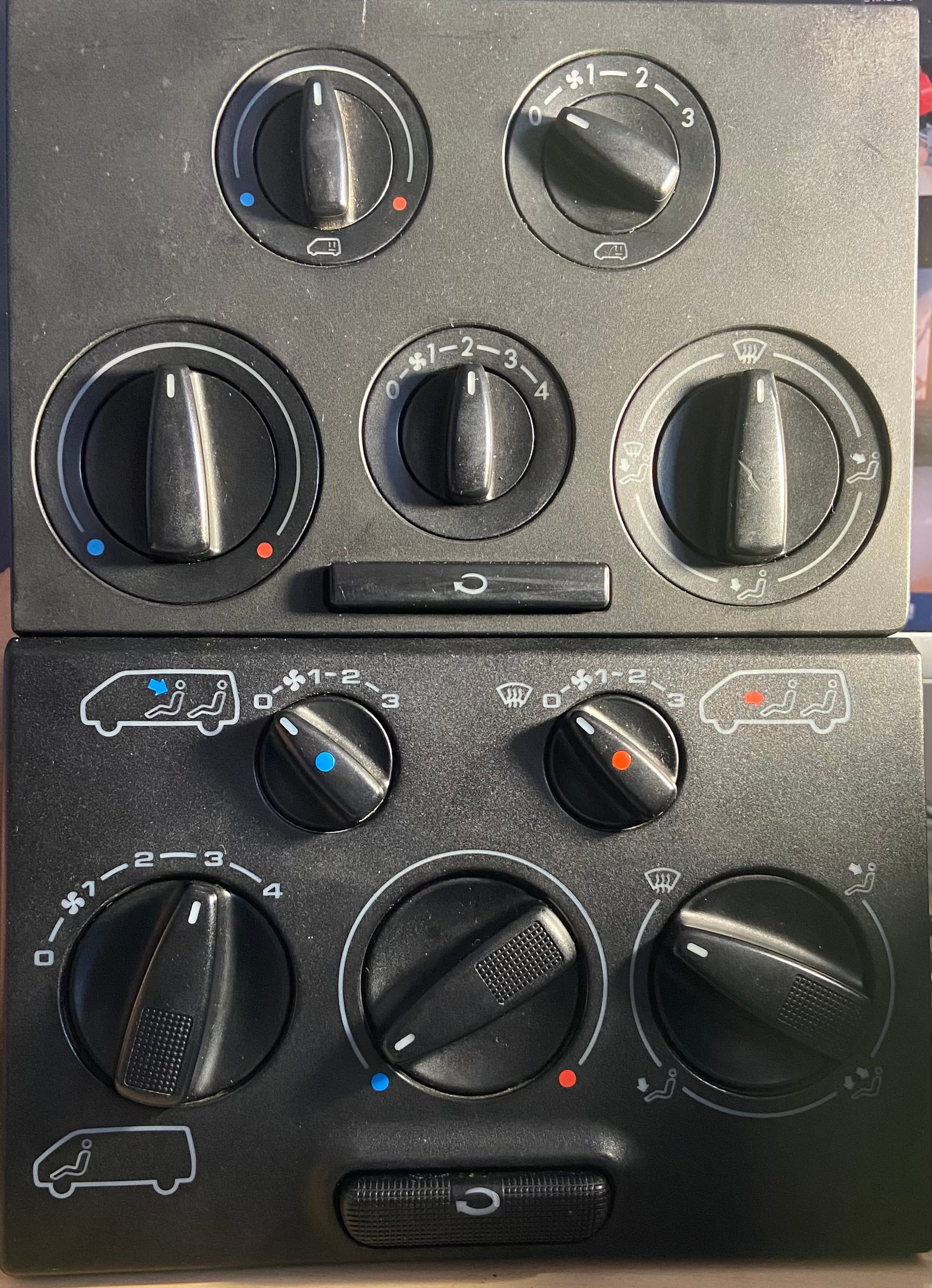 VW T4 Air Conditioning / Heat Units comparison LED change / repair ...